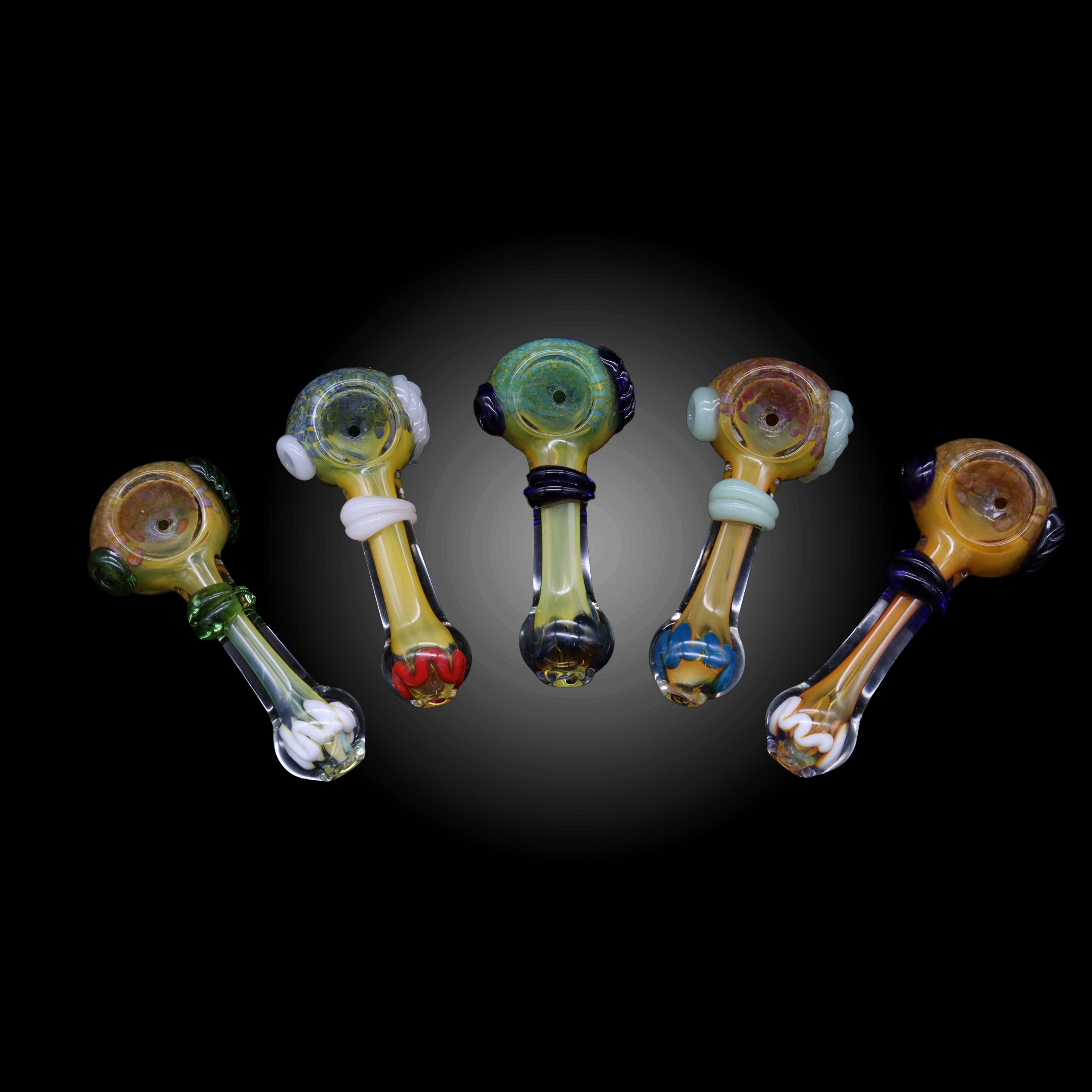 3.5'' YELLOW FUME SIDE LEAF HAND PIPES 12CT JAR - Empire Smoke Distributors